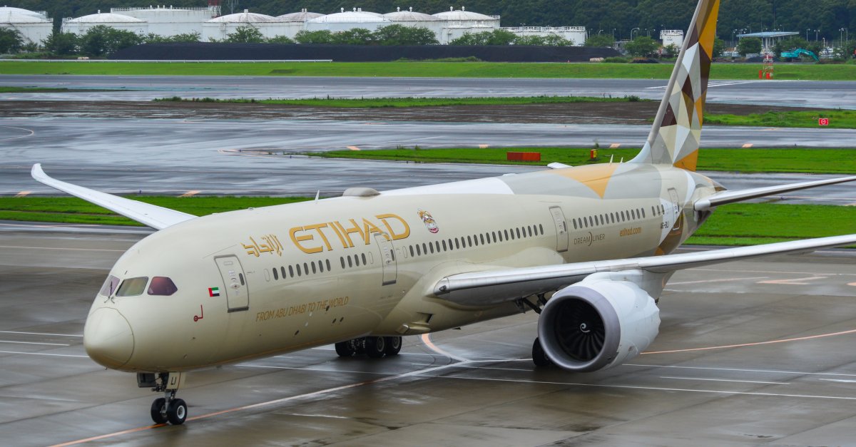 Etihad Airways Reaches New Heights: 18.5 Million Passengers and a Profit of About $476 Million ...
